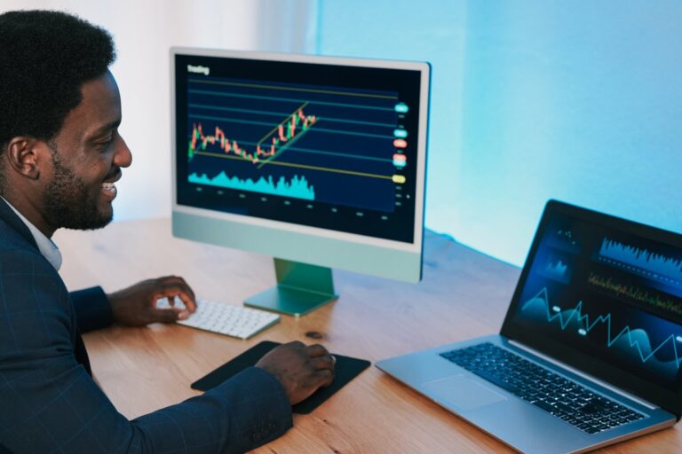 Forex Trading: o que é e como funciona esse mercado? - Toro ...